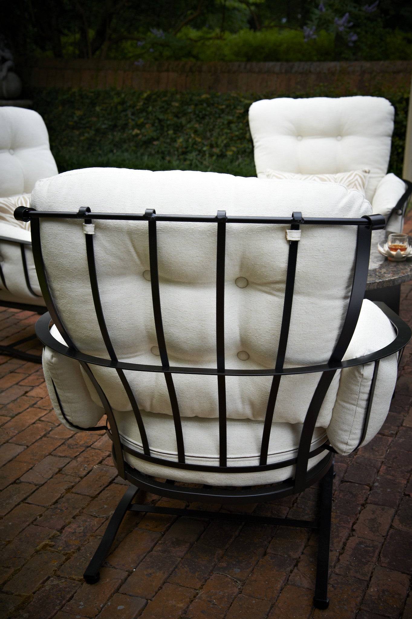 Vinings Spring Chair – Meadowcraft